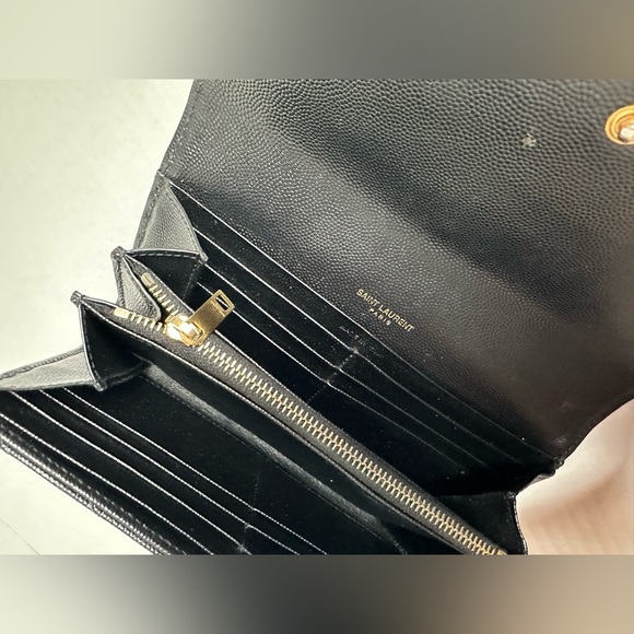 Yves Saint Laurent | Bags | Ysl Caviar Leather Flap Crossbody Purse ...